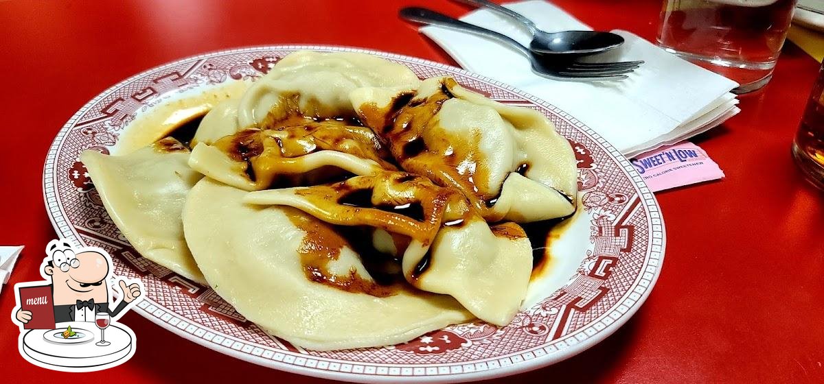 Wo Hop, 17 Mott St in New York City - Restaurant menu and reviews