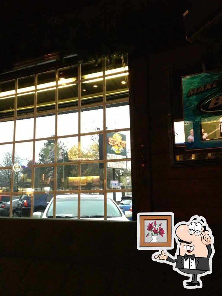 The Spot Sports Bar & Grill in Renton - Restaurant menu and reviews