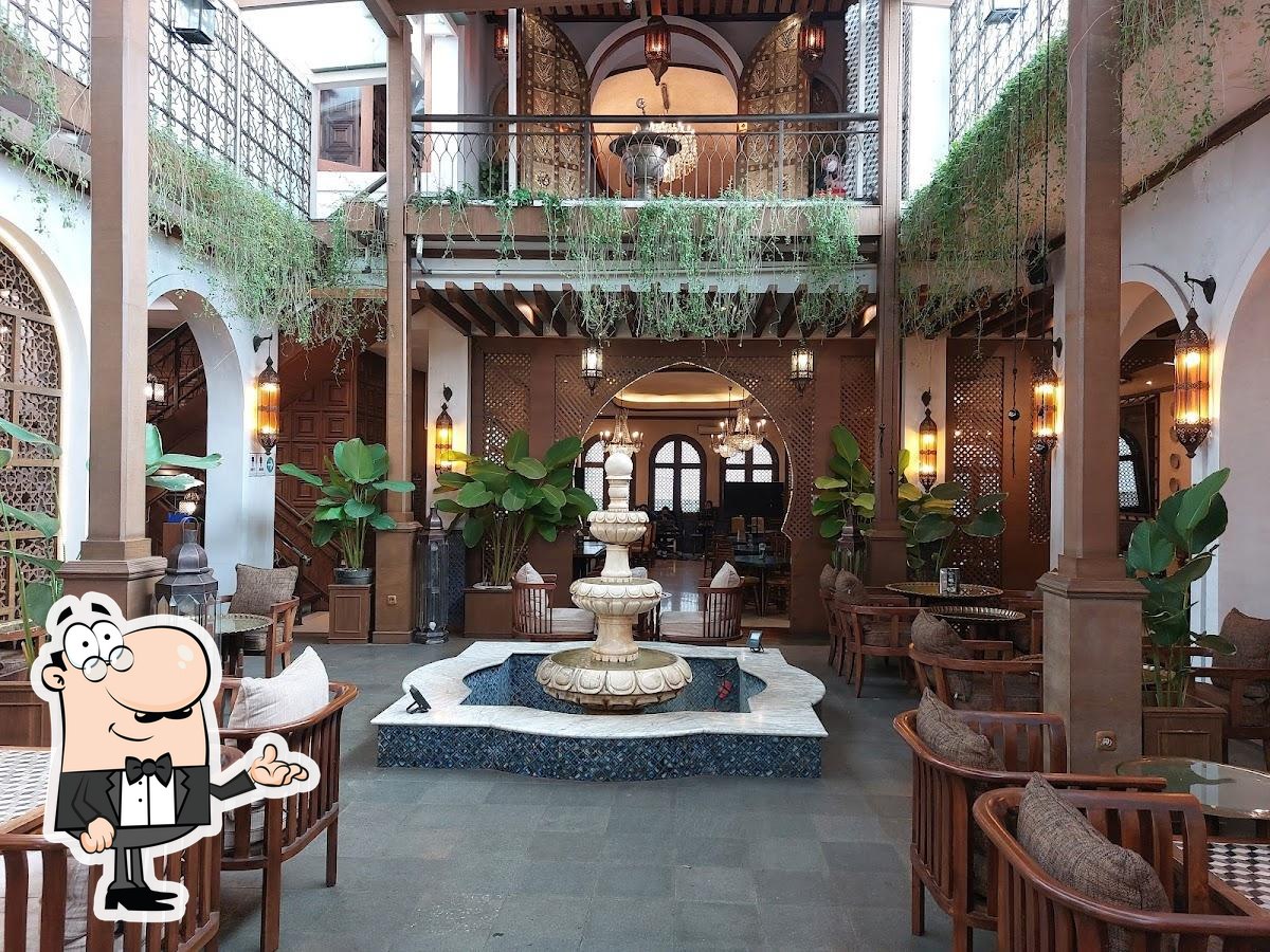 Al Jazeerah Signature Middle East Restaurant And Cafe Bandung, Bandung ...
