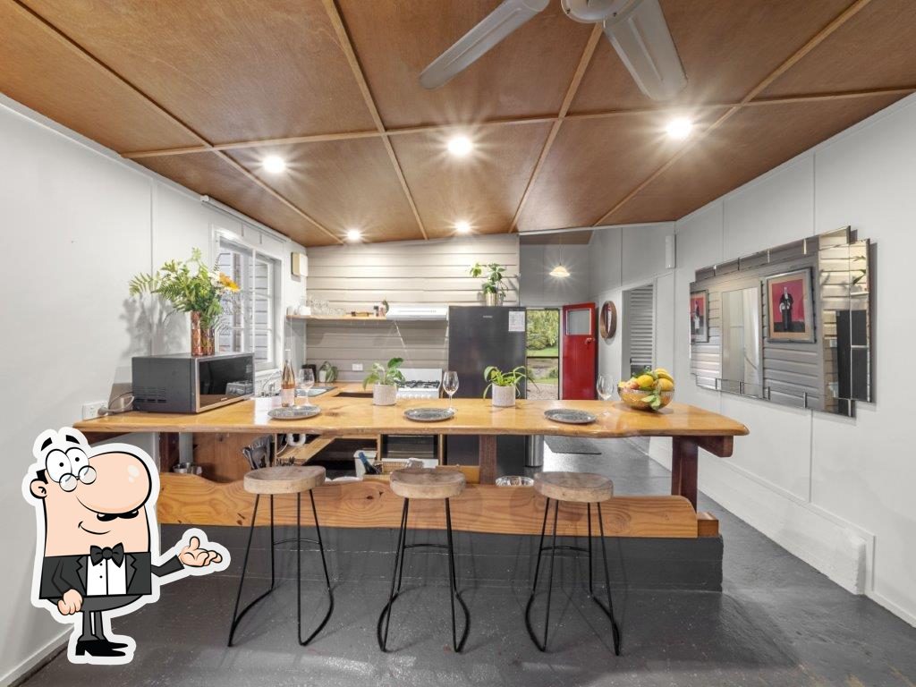 Mavis Kitchen and Cabins, 64 Mount Warning Rd in Mount Warning ...