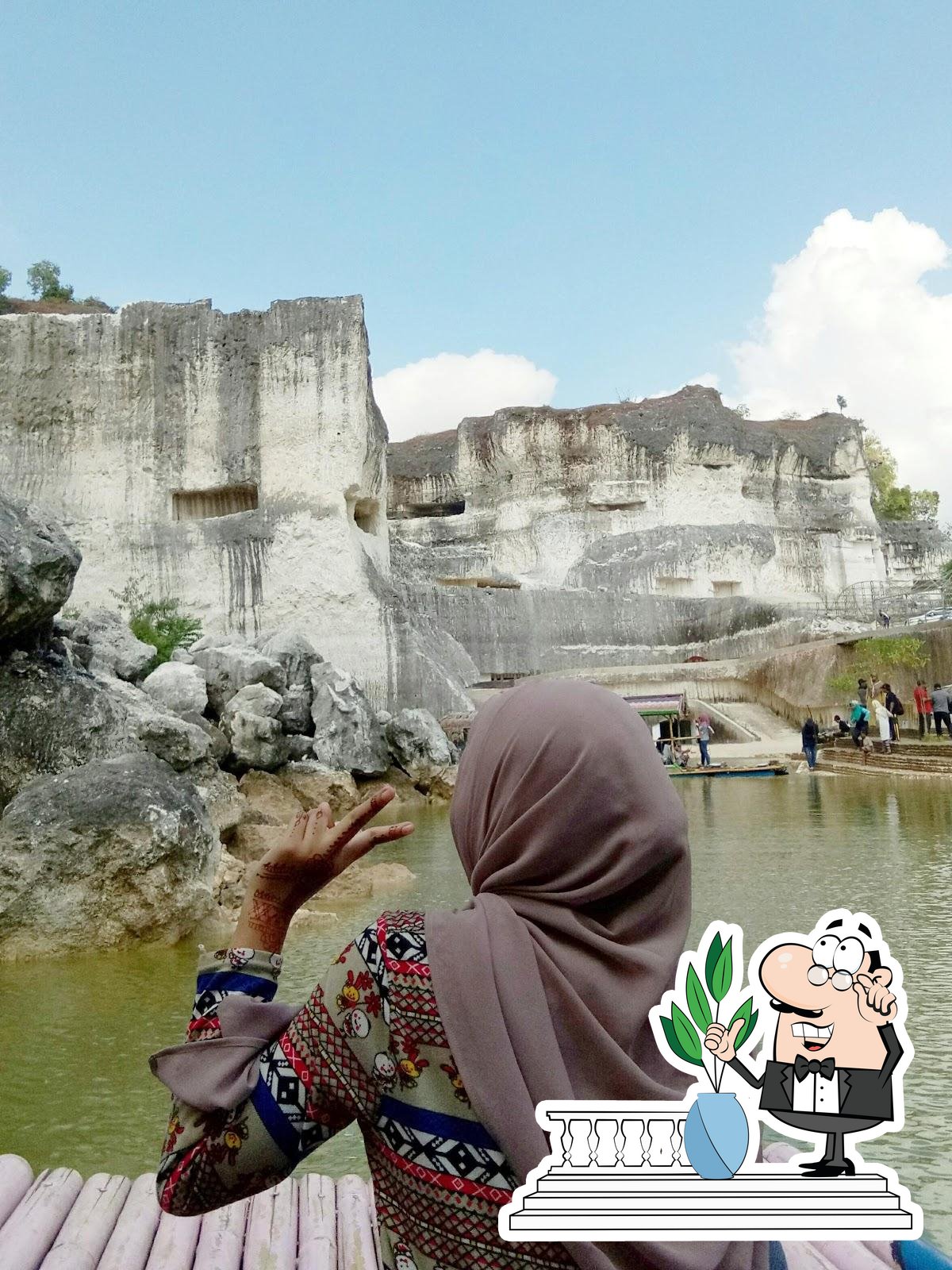 Pentol Buto Arif Rahman Hakim, Gresik - Menú del restaurante, precios y ...