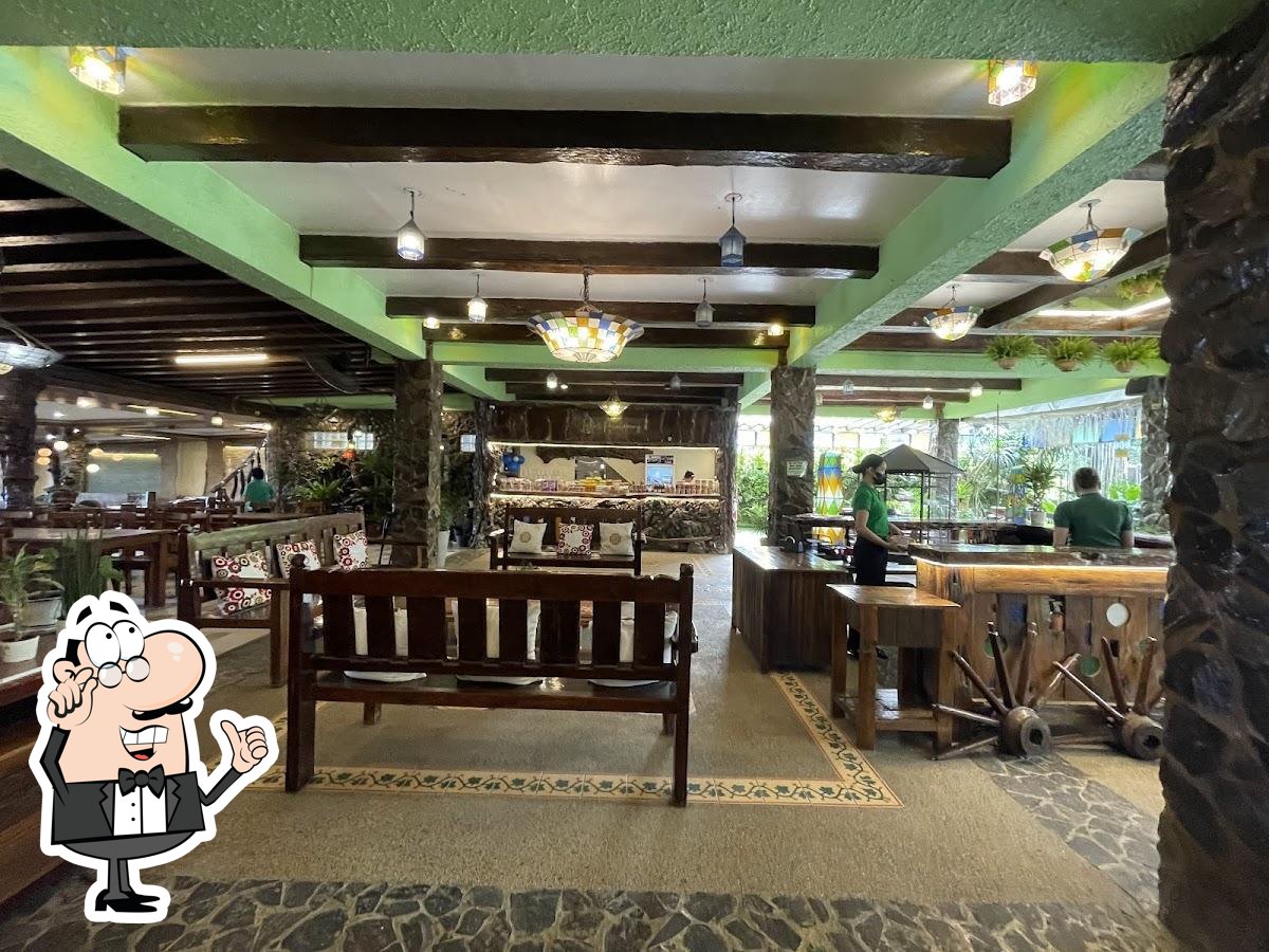 Leslie's Restaurant, Tagaytay - Restaurant menu, prices and reviews