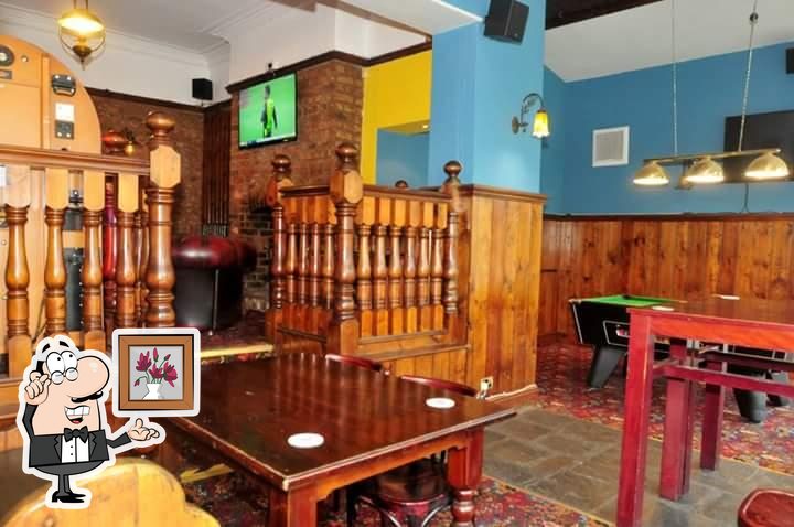 The New Reed Hotel, Rochdale - Restaurant menu, prices and reviews
