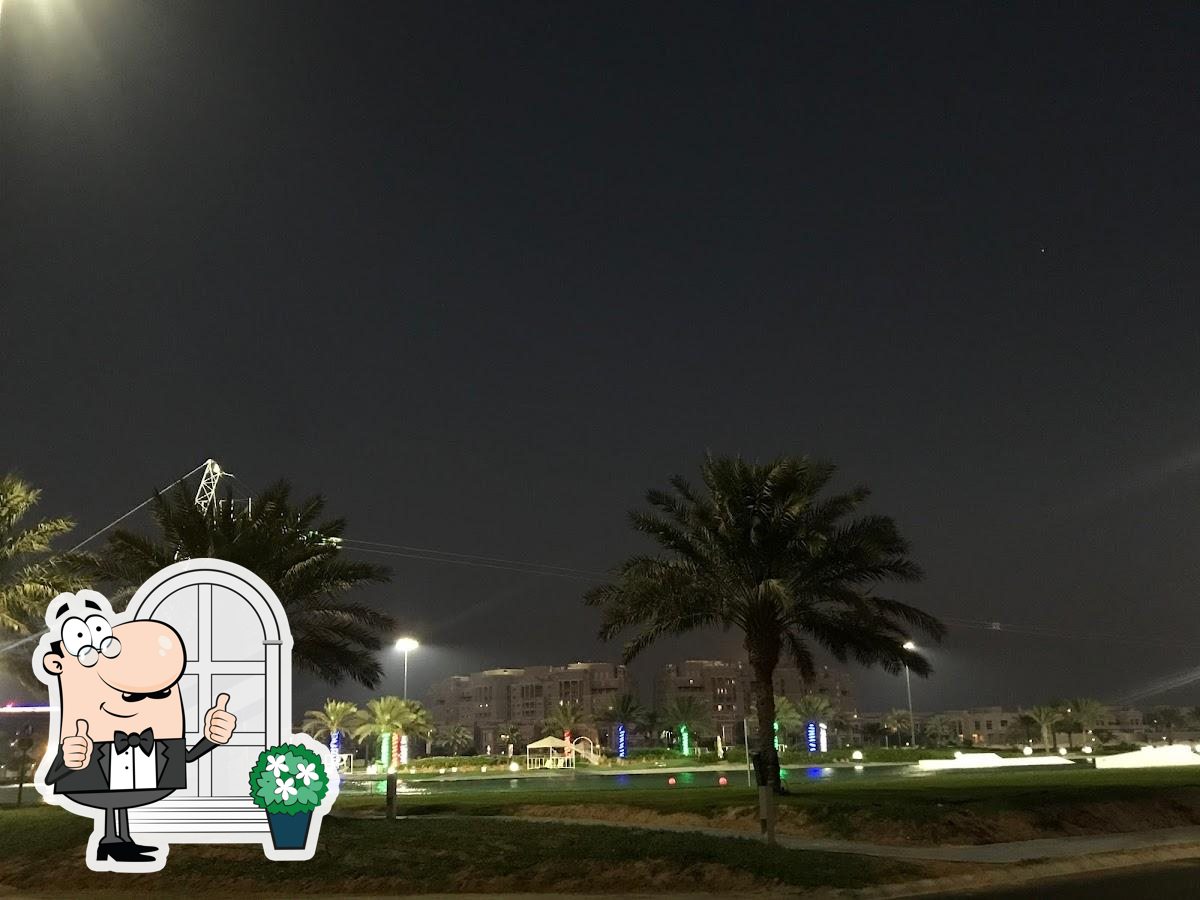 Wave Bar, Abu Dhabi - Restaurant menu and reviews