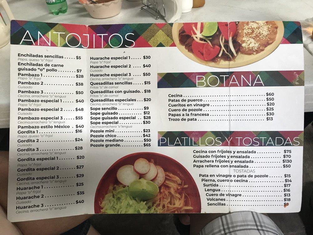 Menu at El Rinconcito restaurant, Chapala