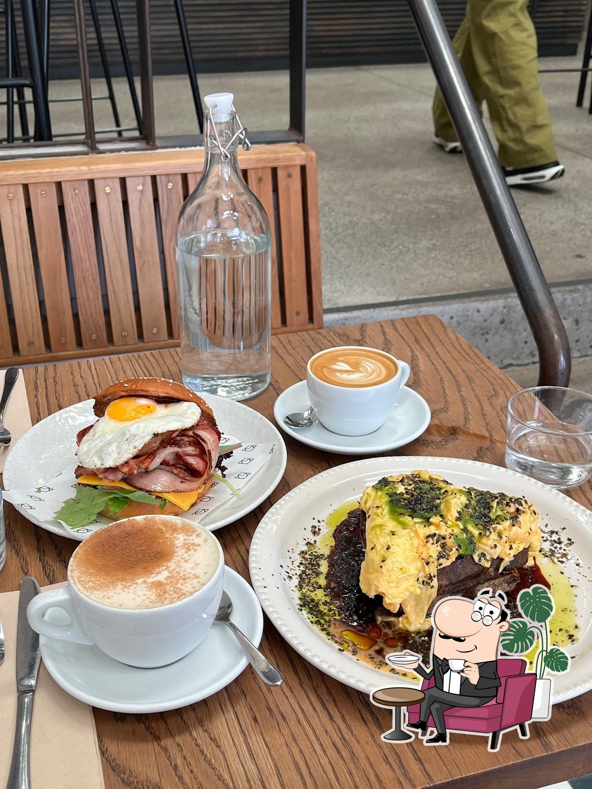 Mecca Coffee - Alexandria, Alexandria - Restaurant menu, prices and reviews