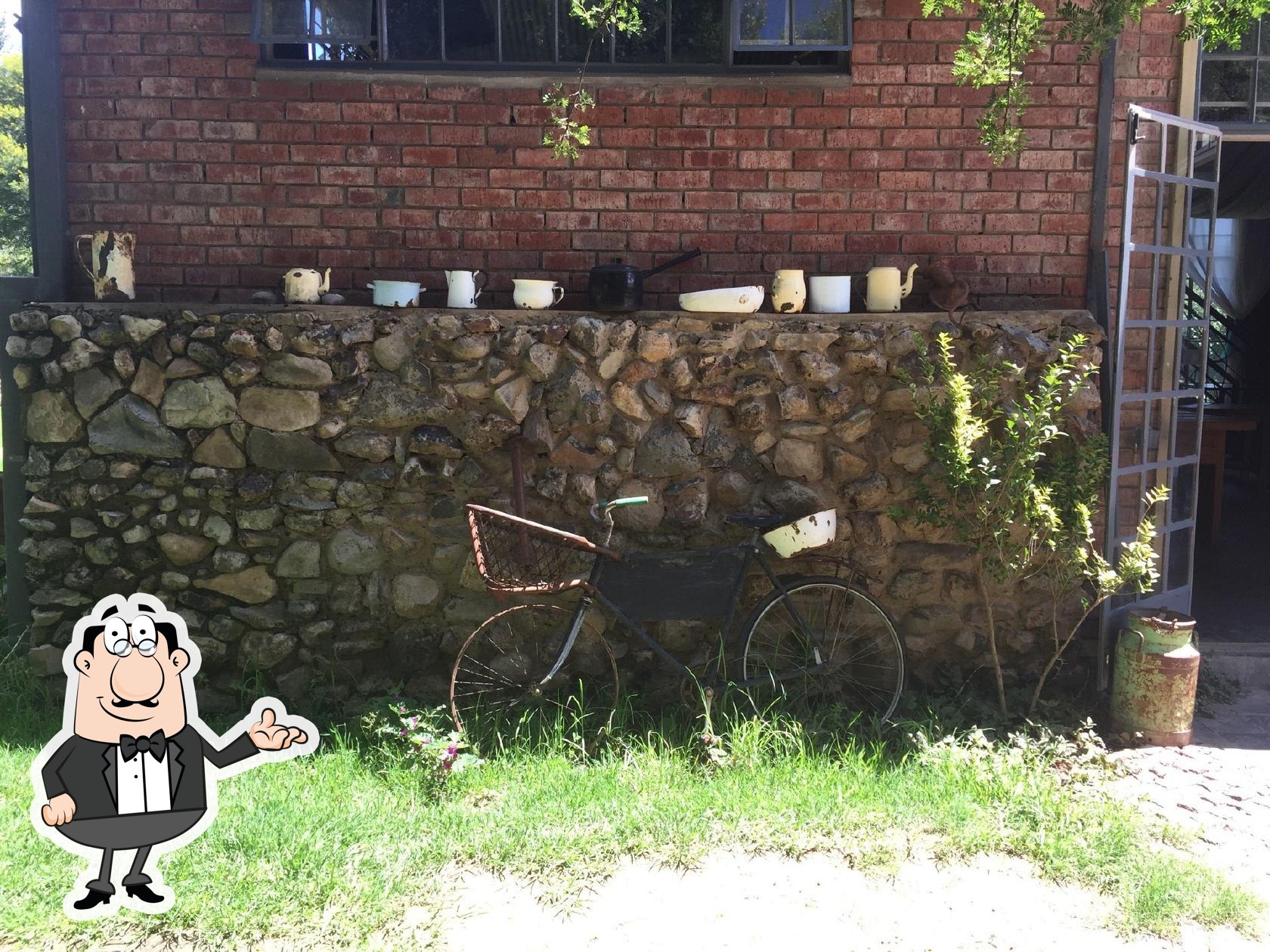 Slightly Nutty restaurant, Bloemfontein, Maselspoort Road - Restaurant ...