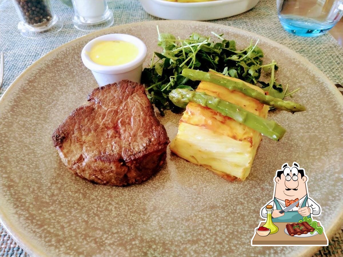 Castleknock Golf Club in Dublin - Restaurant menu and reviews