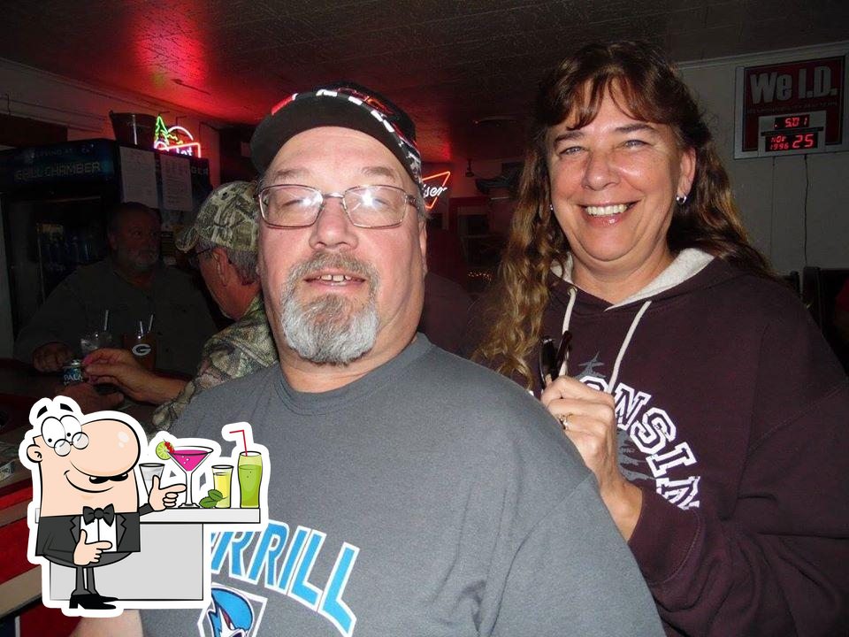 The Rock, LLC, N2737 WI-107 in Merrill - Restaurant reviews