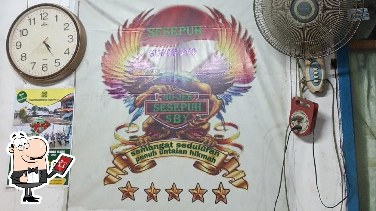 Warkop Sesepuh cafe, Surabaya - Restaurant reviews
