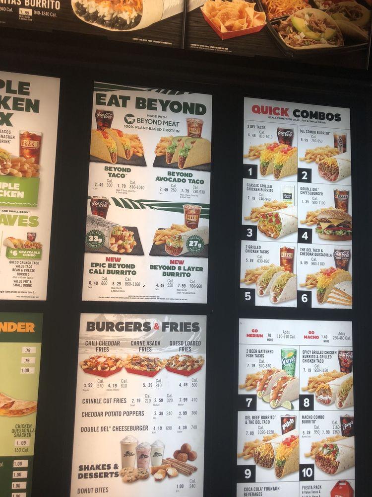 Menu at Del Taco fast food, West Covina, S Azusa Ave