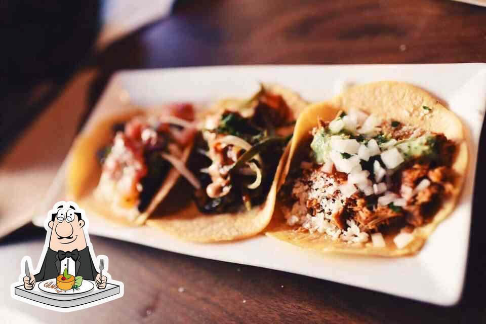 Barrio Star in San Diego - Restaurant menu and reviews