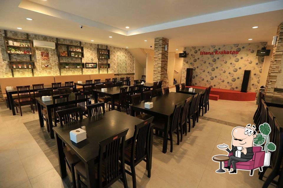 Istana Krakatau Resto restaurant, Medan - Restaurant reviews