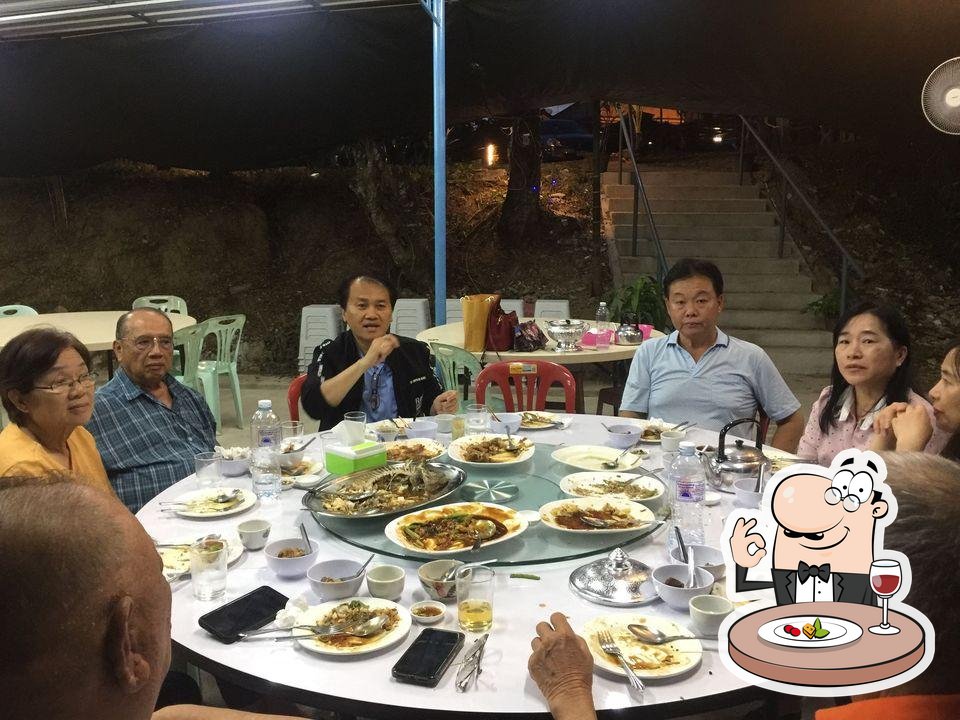 Riverside Restaurant Betong 来福餐馆, Betong - Restaurant reviews