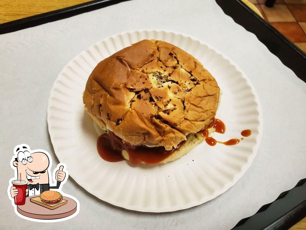 Royal House-Roast Beef & Pizza in Methuen - Restaurant menu and reviews