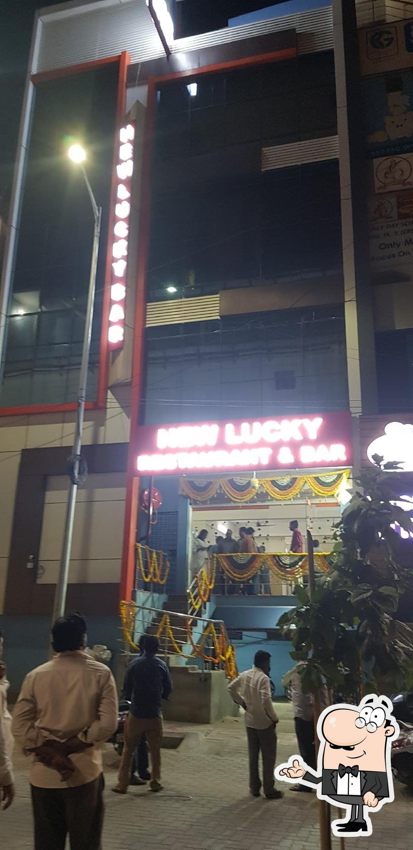 NEW LUCKY RESTAURANT & BAR, Hyderabad - Restaurant reviews