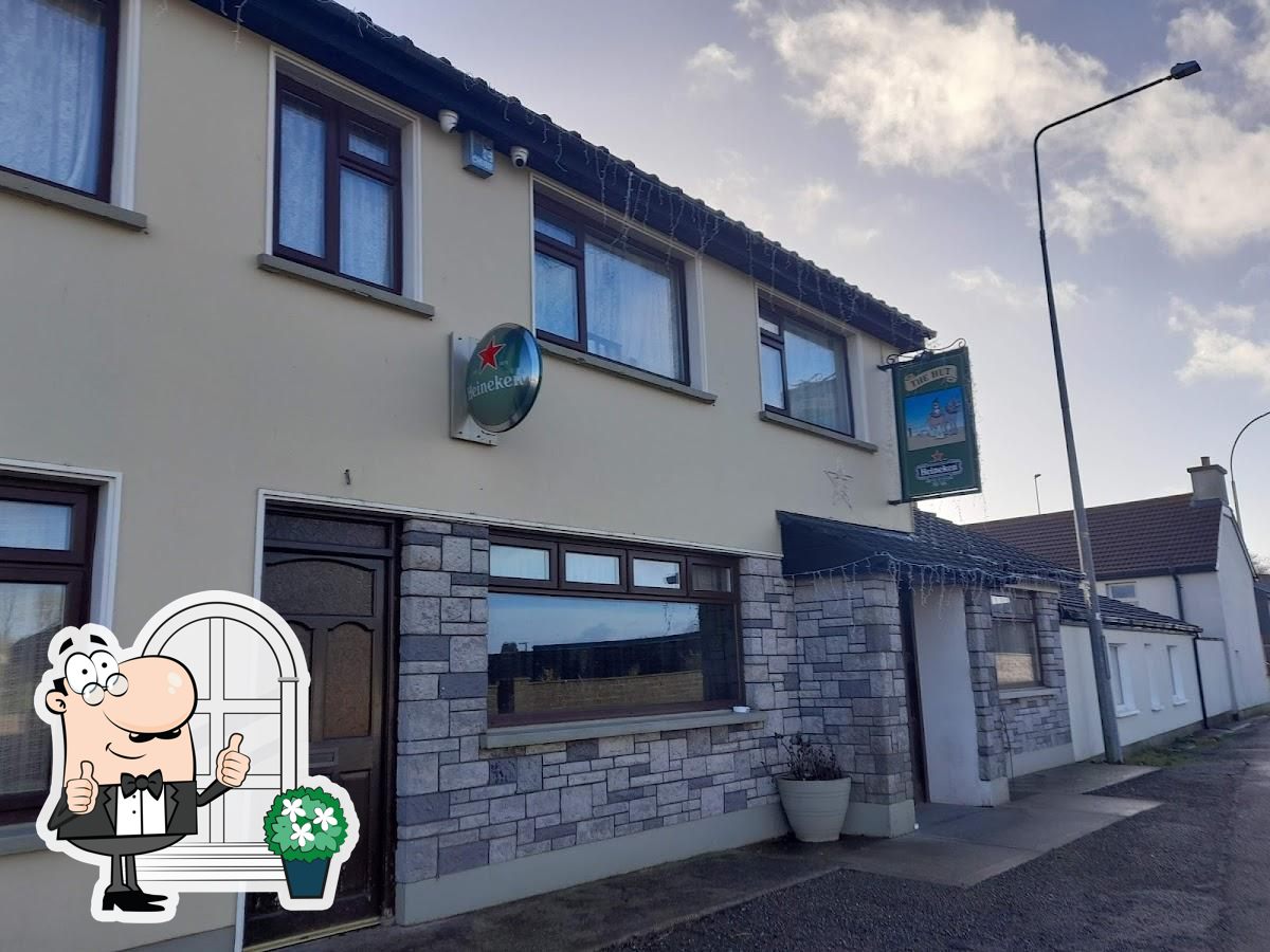 The Hut Bar, Watergrasshill - Restaurant menu, prices and reviews