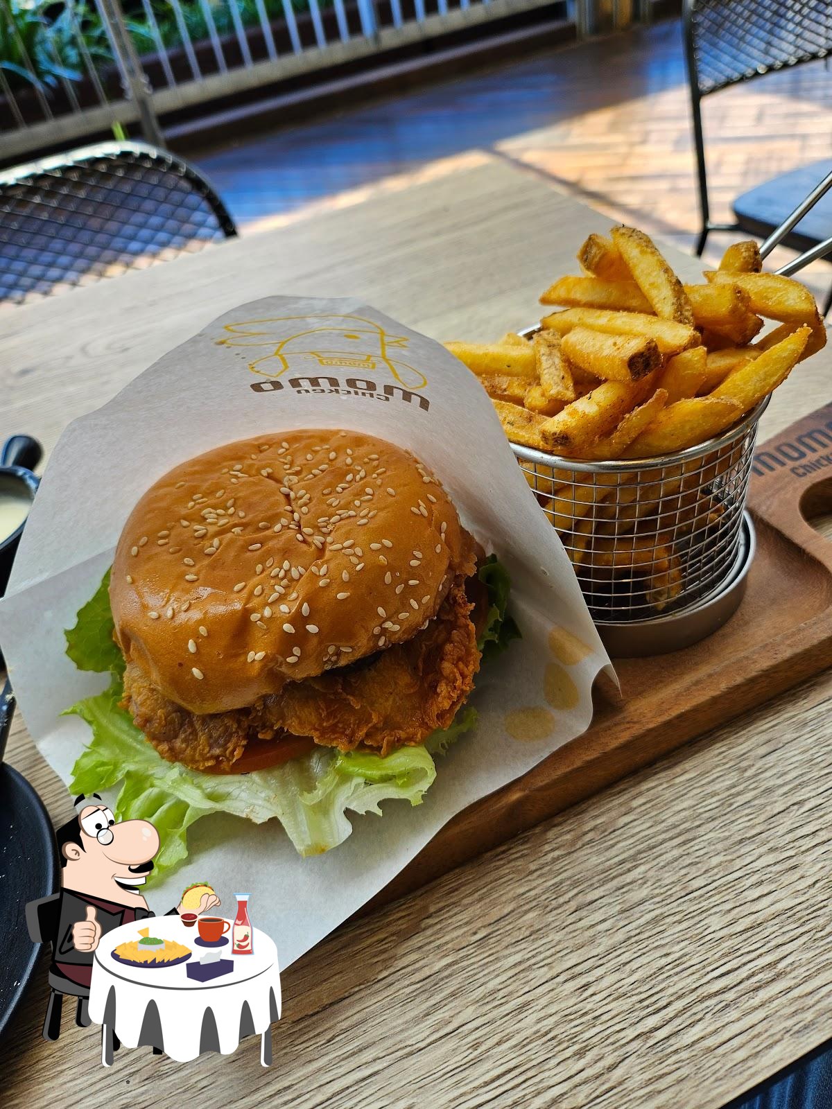 Momo Chicken in Maroochydore - Restaurant menu and reviews