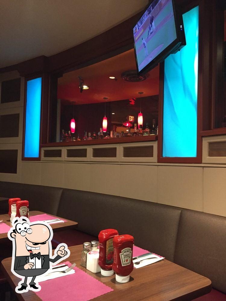 D lux Diner in Middletown - Restaurant menu and reviews