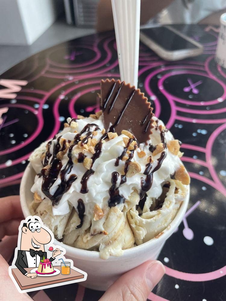 Mixins Rolled Ice Cream, 2821 S 108th St in Omaha - Restaurant reviews