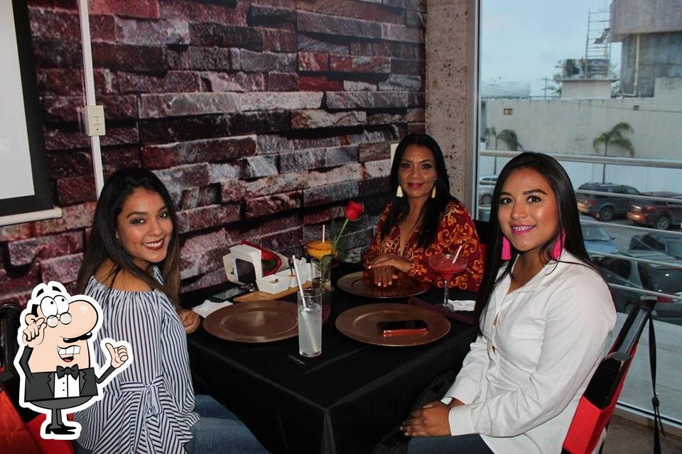 El Sarao Reynosa pub & bar, Reynosa, Boulevard Hidalgos - Restaurant ...