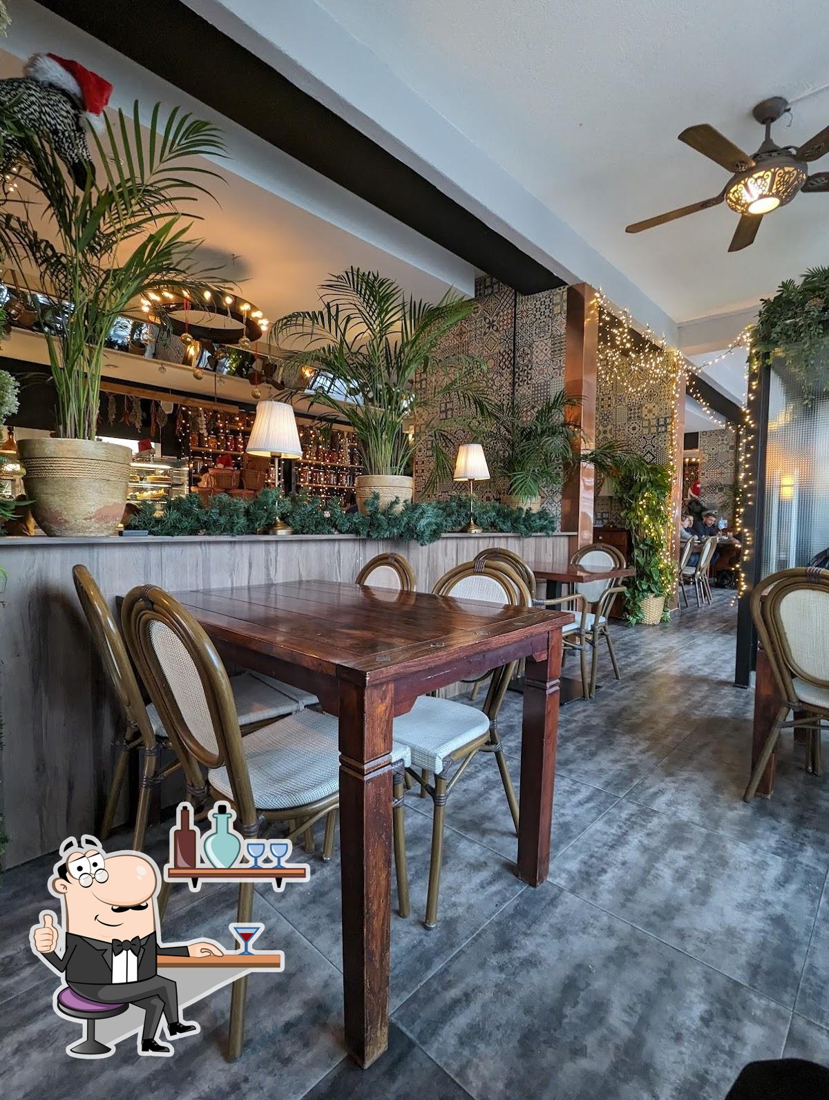SHUK mezze & bar, Warsaw - Restaurant menu, prices and reviews