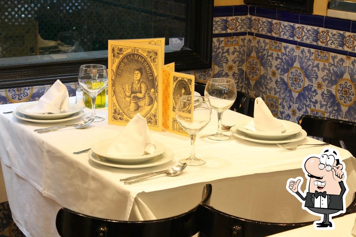 Restaurante Taberna del la Daniela, Madrid, Calle De Gutiérrez Solana ...