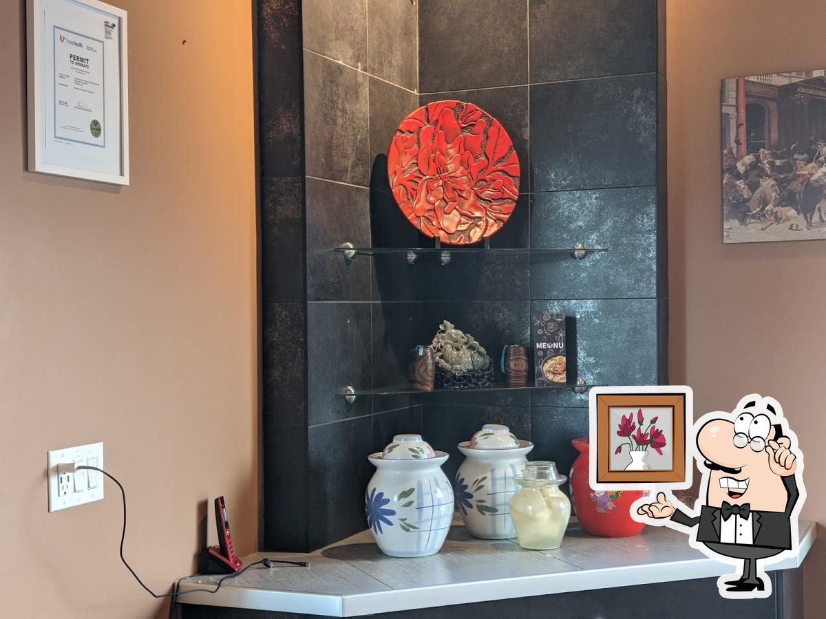Guilin Rice Noodle - Golden Dragon Village, Chilliwack - Restaurant ...