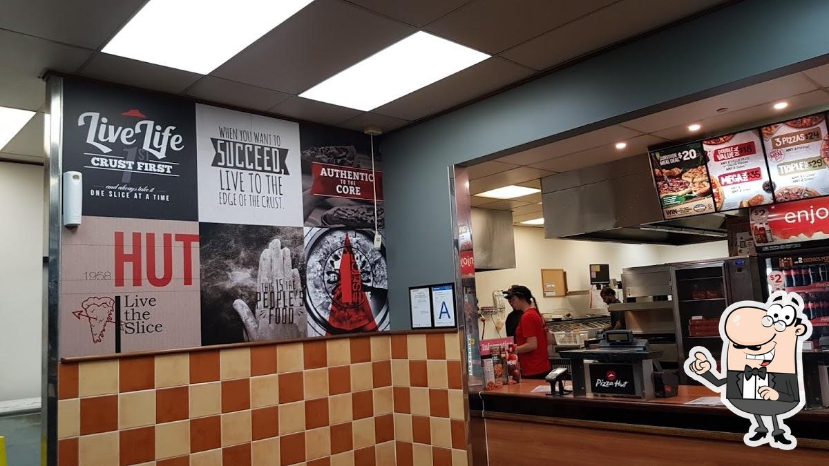 Pizza Hut Levin in Levin - Restaurant menu and reviews
