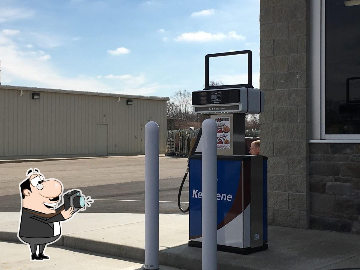 S.A. Xpress - Marathon Gas in Spring Arbor - Restaurant reviews