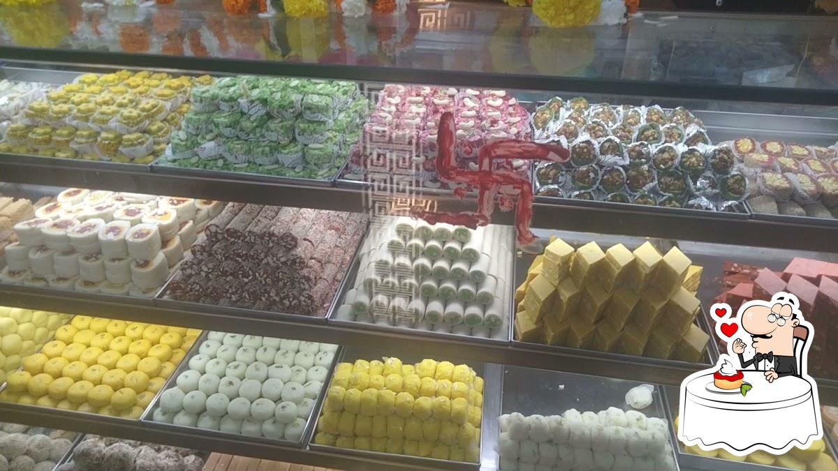 Mathura Dairy Prabhadevi Station, Mumbai - Restaurant reviews
