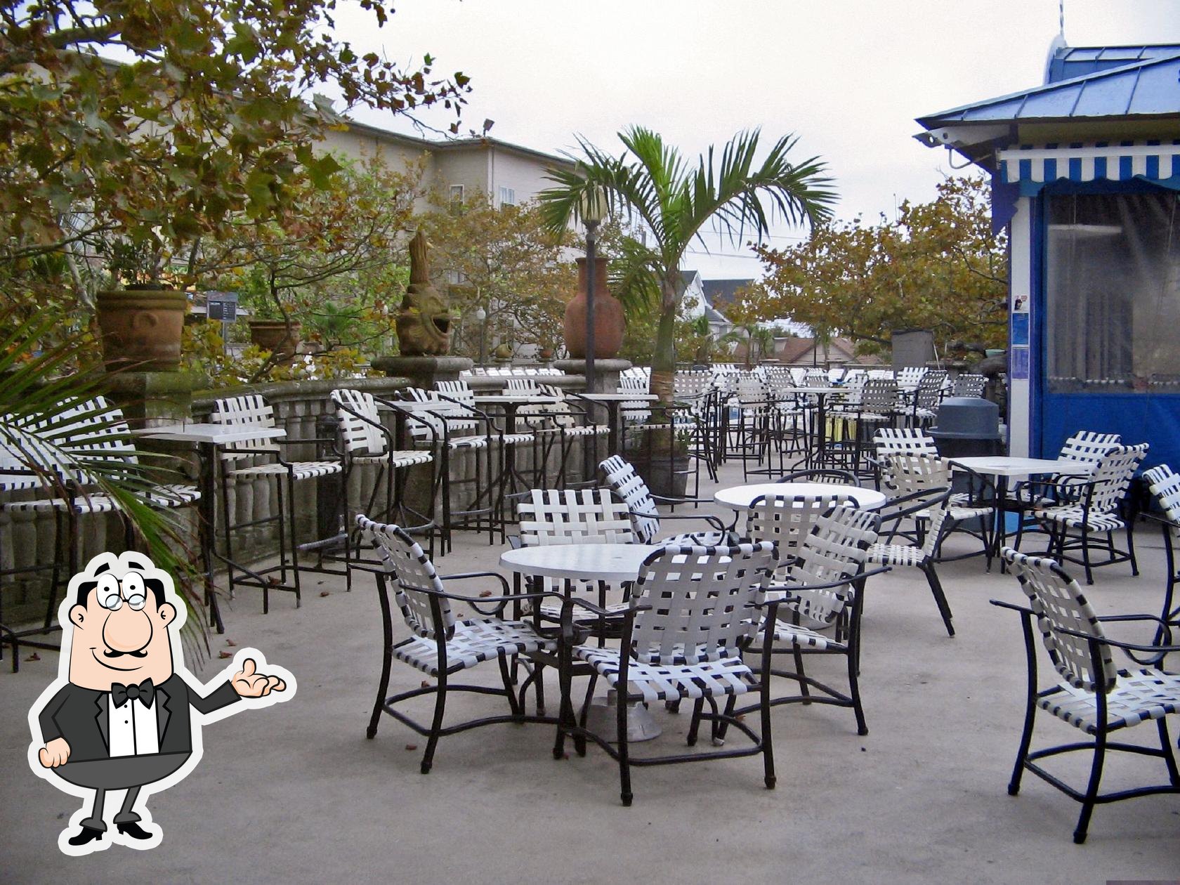 Caribbean Pool Bar in Ocean City - Restaurant menu and reviews