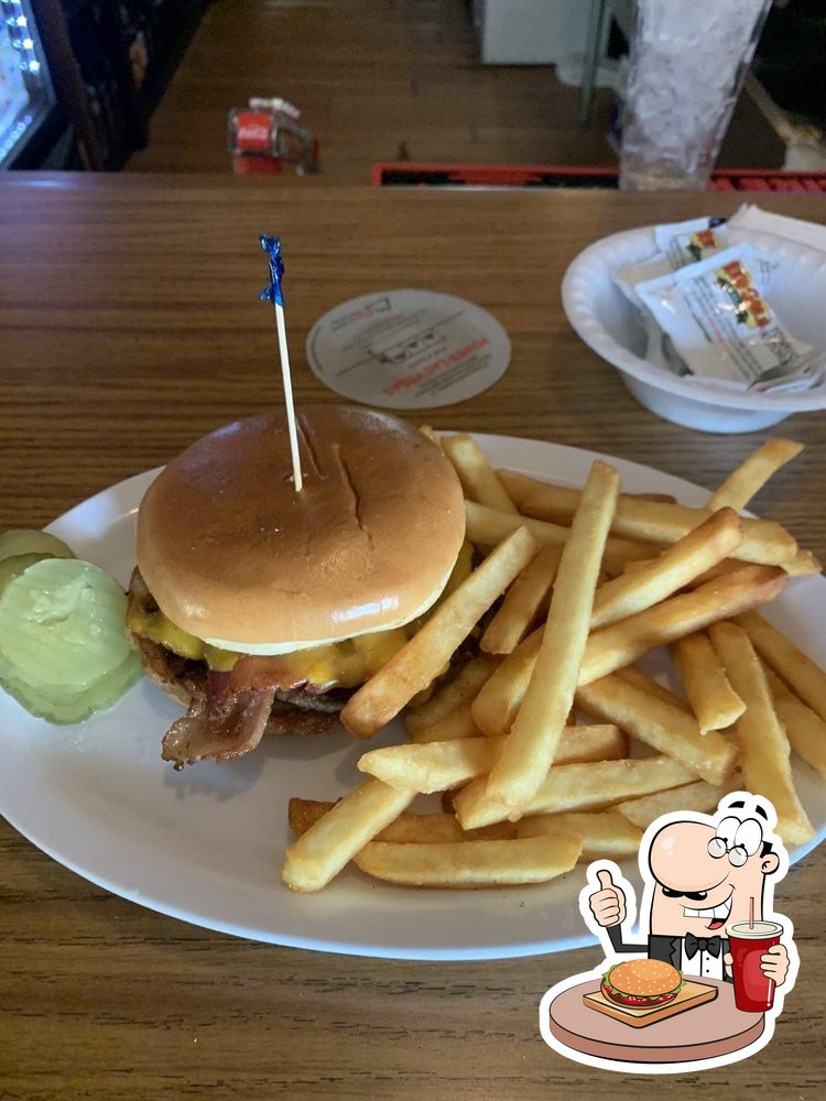 The Woodpecker Bar and Grill in Rhinelander - Restaurant reviews