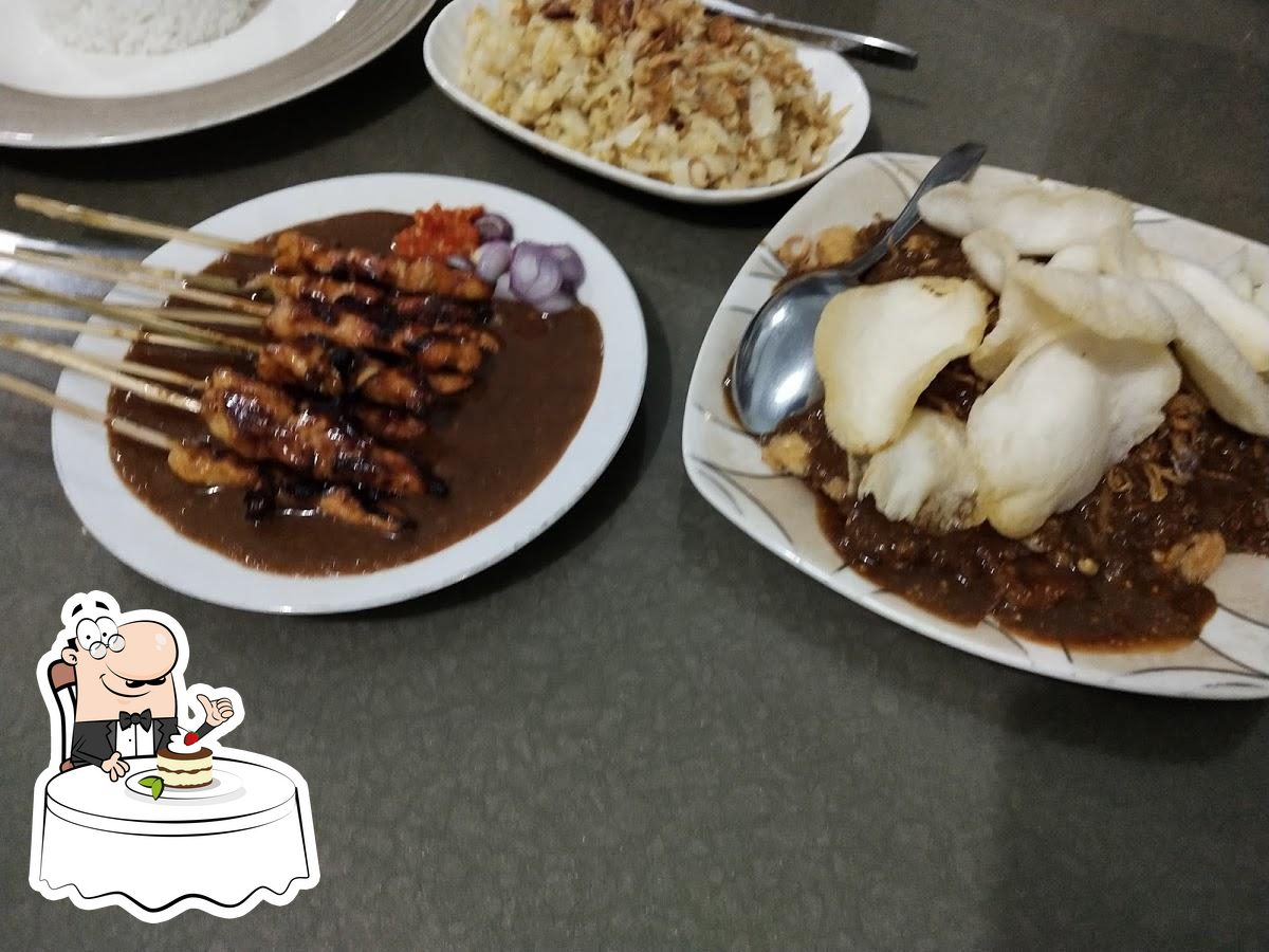 Rumah Makan Prambanan d/h Prambors restaurant, Jember - Restaurant reviews