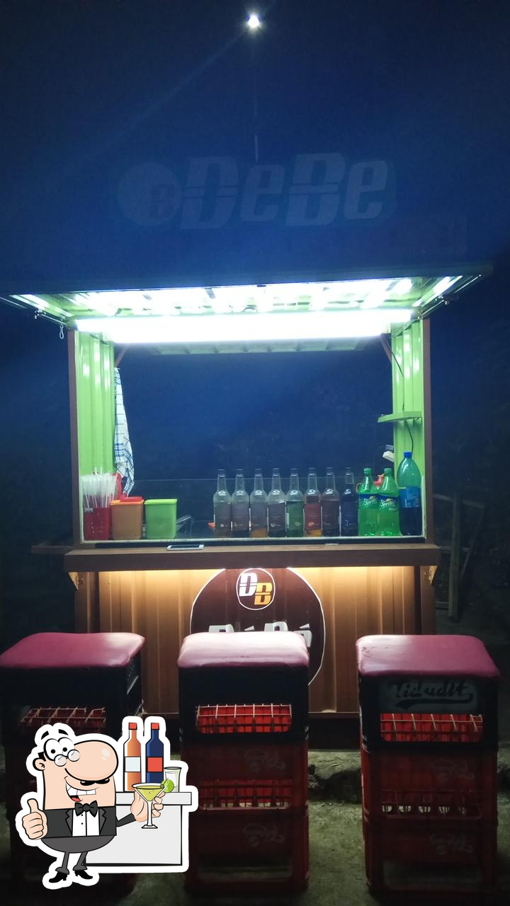DeBe Coffee & Mocktail cafe, Empoang