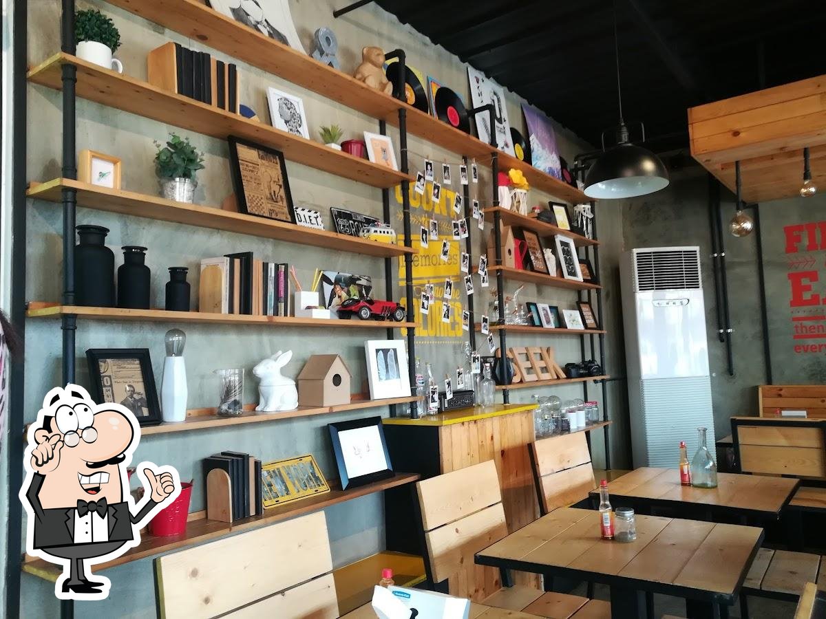 Fat Cousins' Diner, Marikina - Restaurant menu, prices and reviews