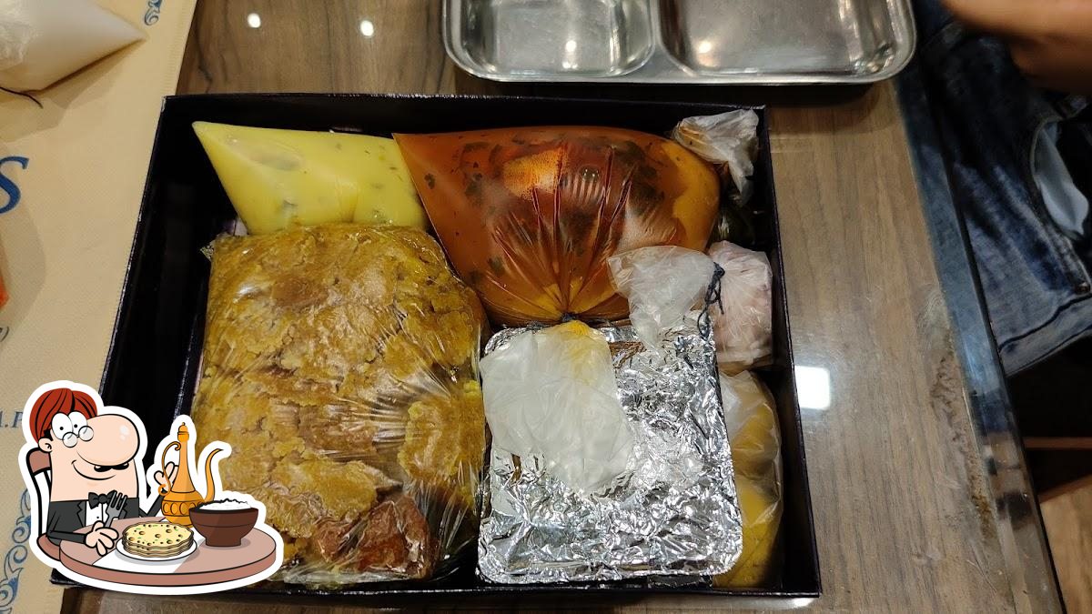 Rajhans Dal Bafle - Old Palasia, Indore - Restaurant reviews