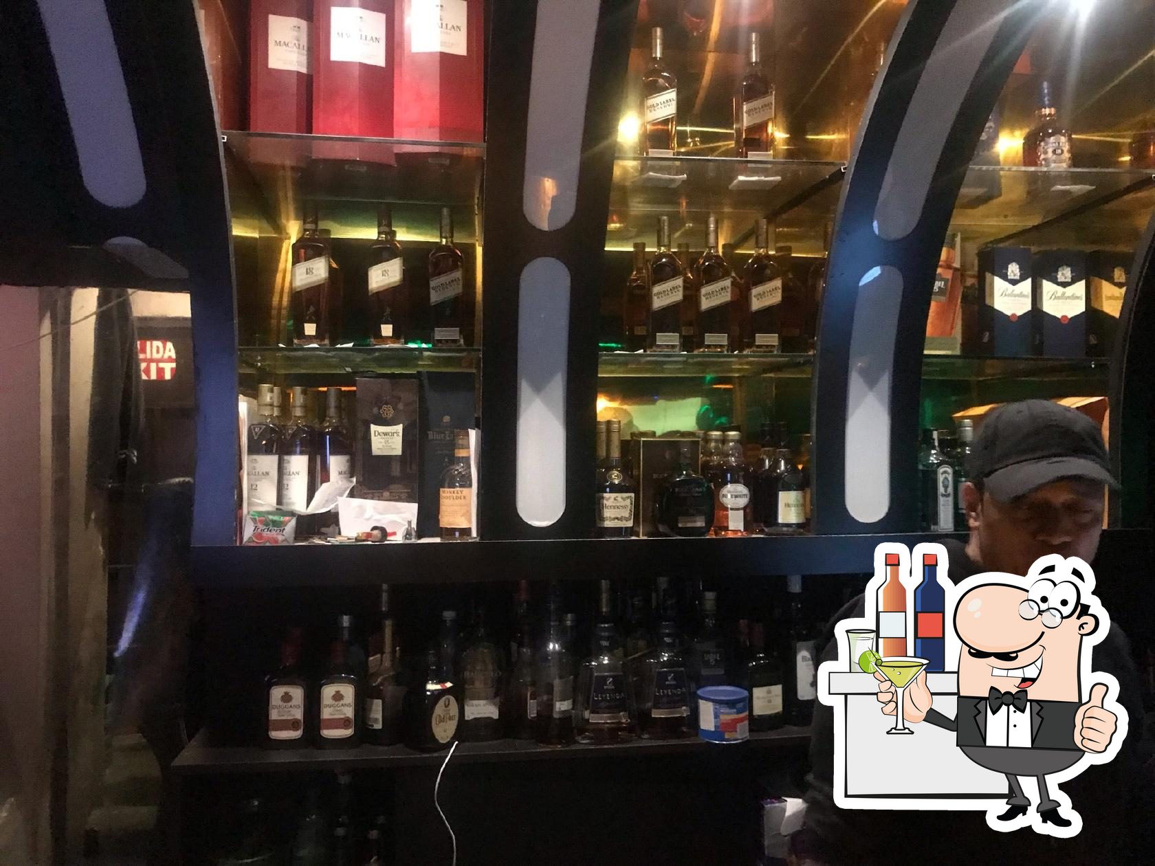 2ble Hit pub & bar, Santo Domingo - Restaurant reviews