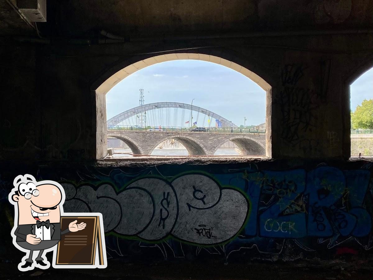 Rochester Abandoned Subway in Rochester - Restaurant reviews