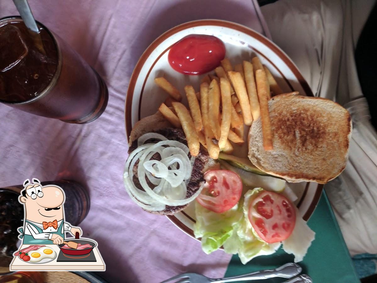 Robin Hood Diner in Livingston Manor - Restaurant menu and reviews