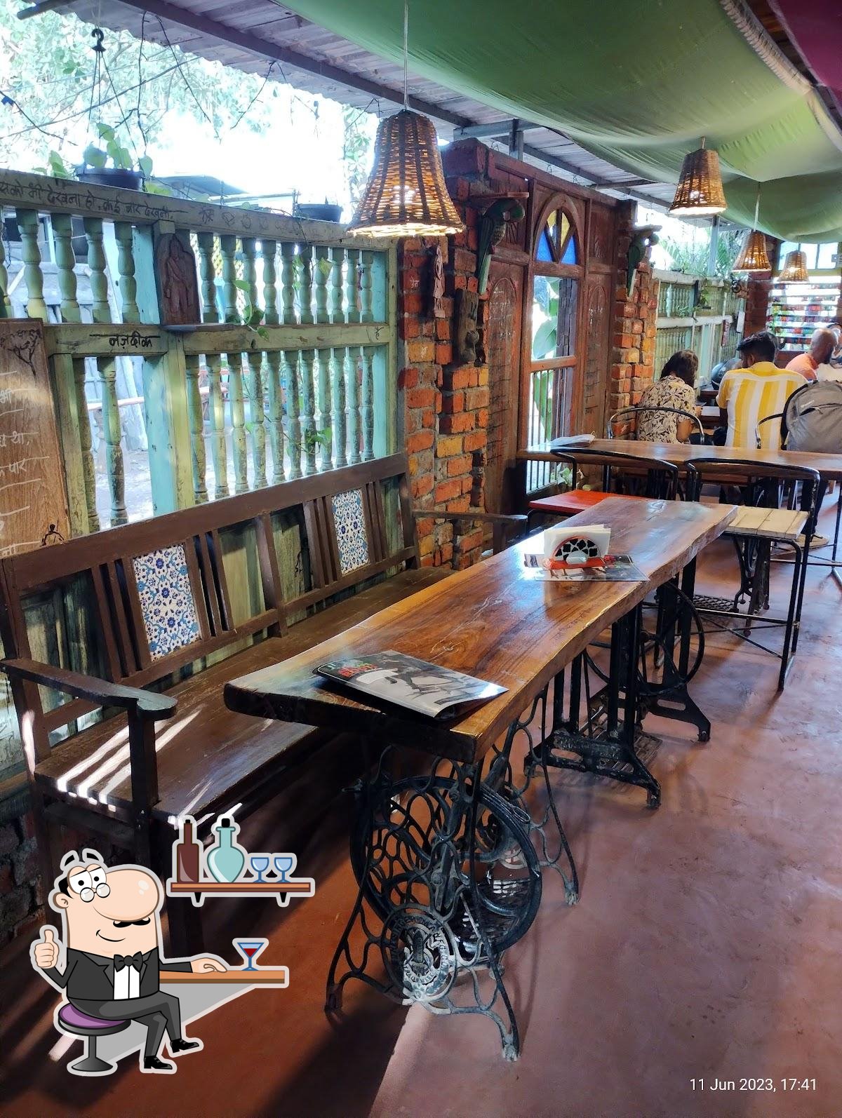 Roots Art Cafe - Restaurant menu, prices and reviews