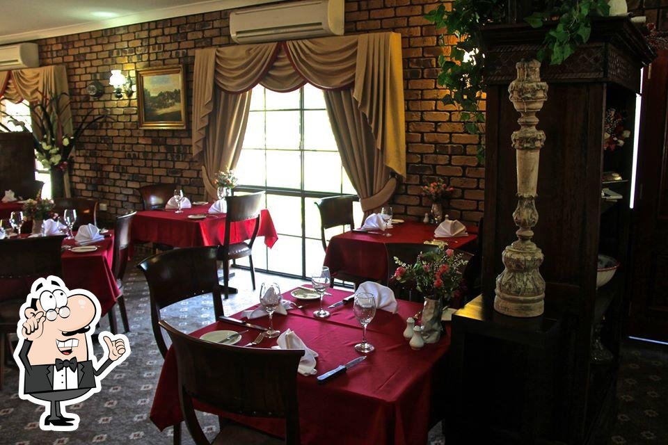 Overlander Homestead Motel 4 1/2 STARS in Roma - Australian restaurant ...
