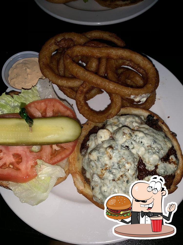 Elmo's Rock Bar & Grill in Boynton Beach - Restaurant menu and reviews