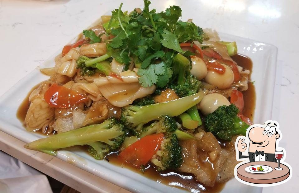Saigon Chicken House, 223 Adams St in Boston - Restaurant menu and reviews