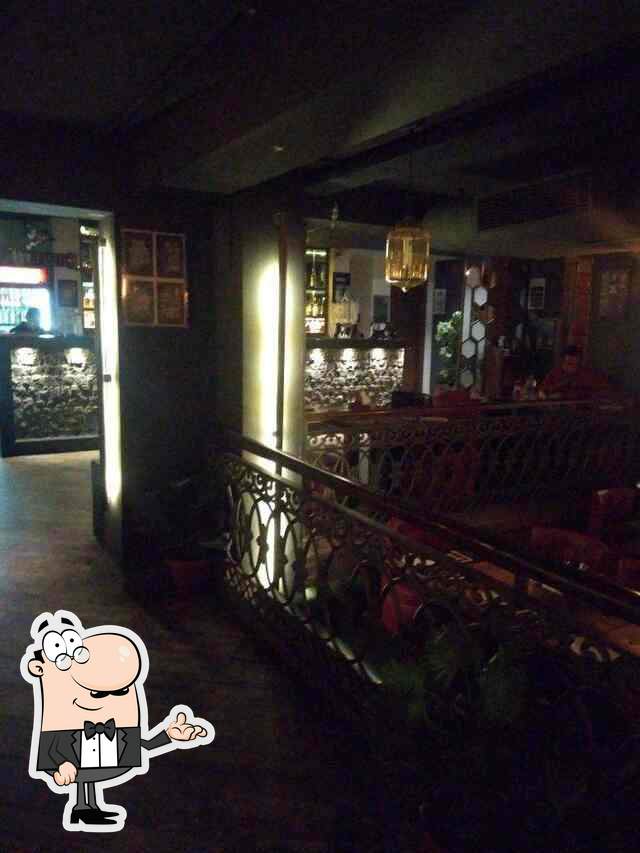 Downtown Cafe & Bar - Restropub ( Top Cafe in Agra), Agra - Restaurant ...
