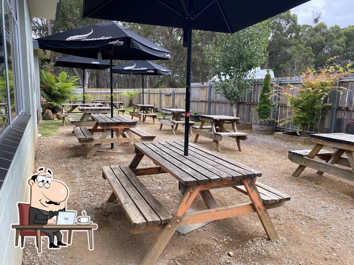 Hungry Wombat Cafe, Derwent Bridge - Restaurant menu, prices and reviews