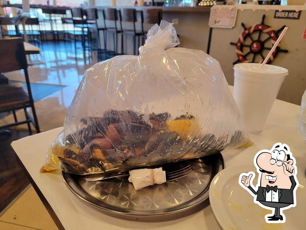Red Crab Boil, Lee's Summit - Restaurant menu, prices and reviews