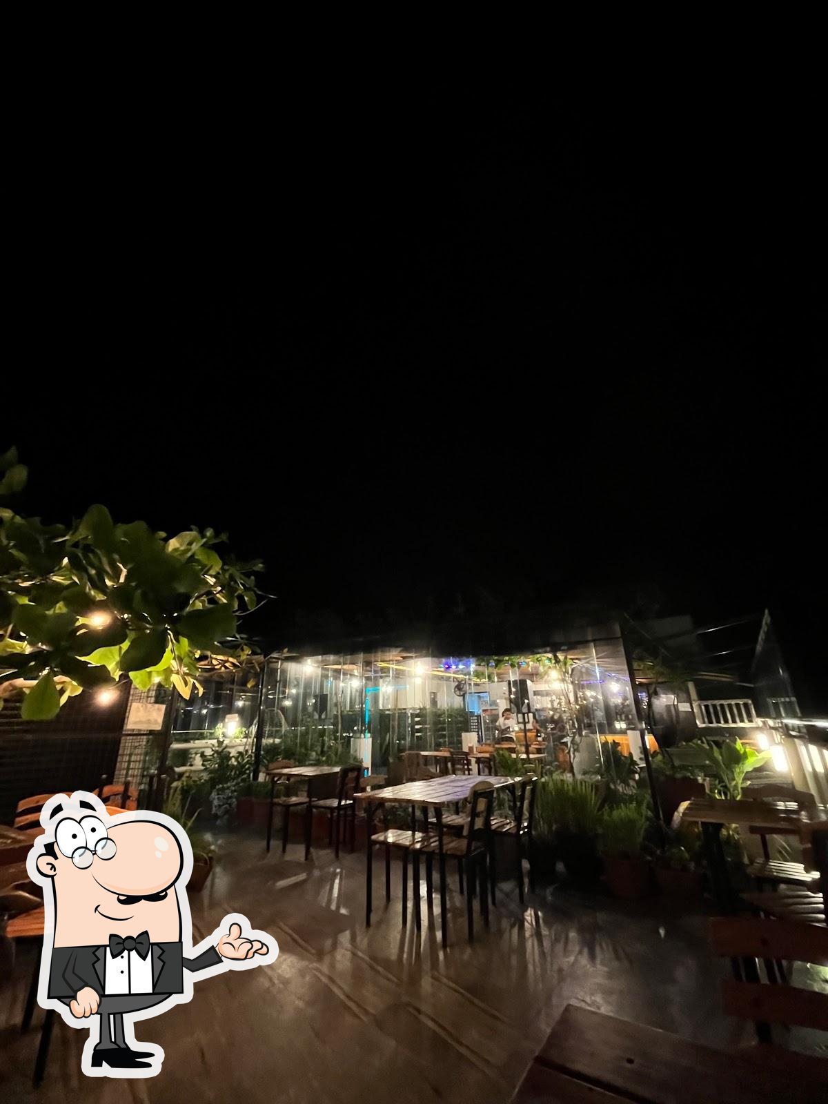 Sotera Rooftop cafe, Malay - Restaurant reviews
