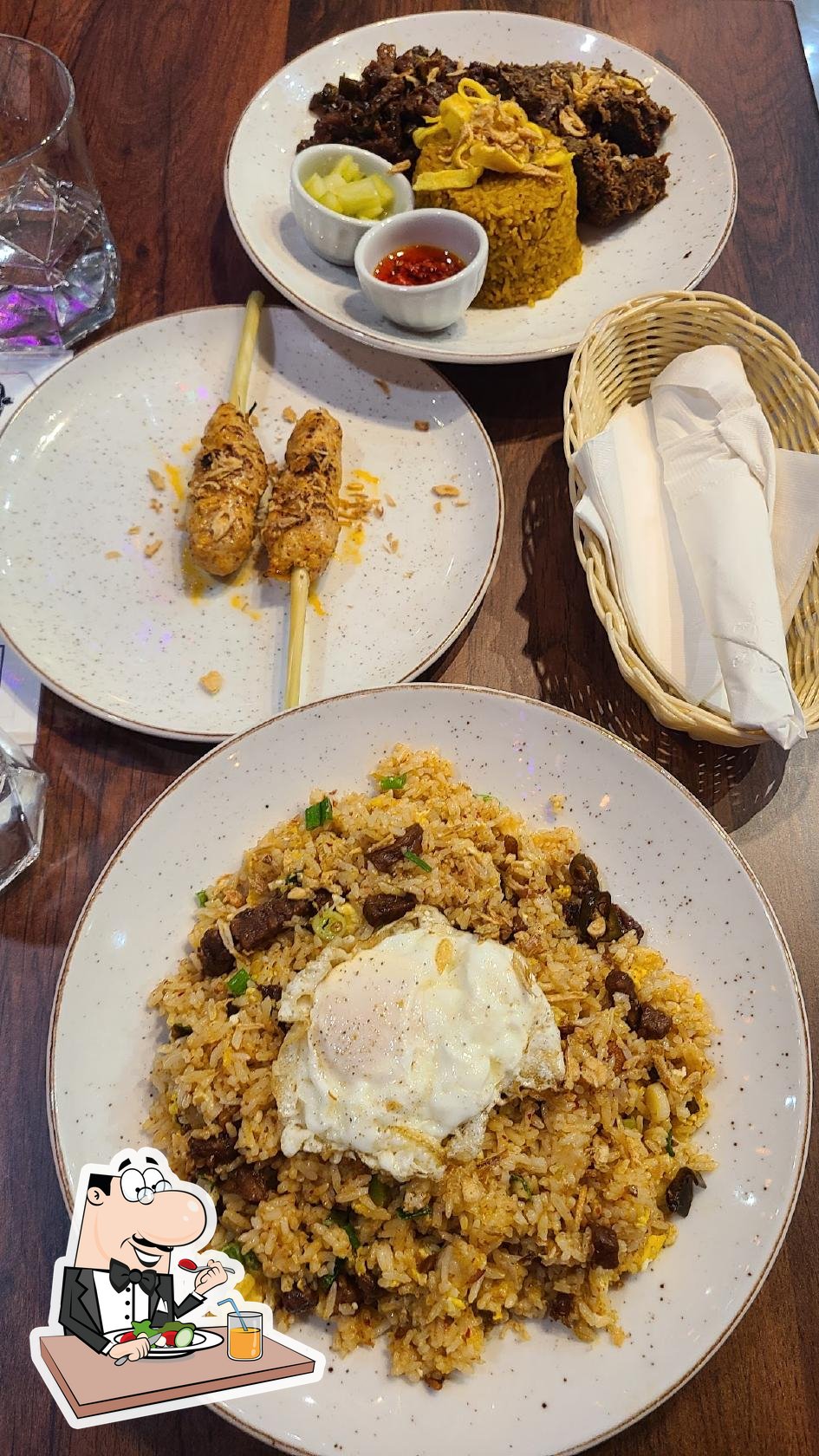 Nusa Dua [N2] Kitchen & Bar in Toronto - Restaurant menu and reviews
