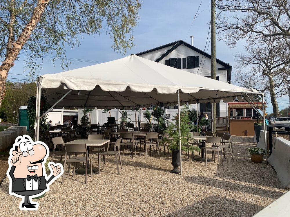 Monkey Farm in Old Saybrook - Restaurant menu and reviews